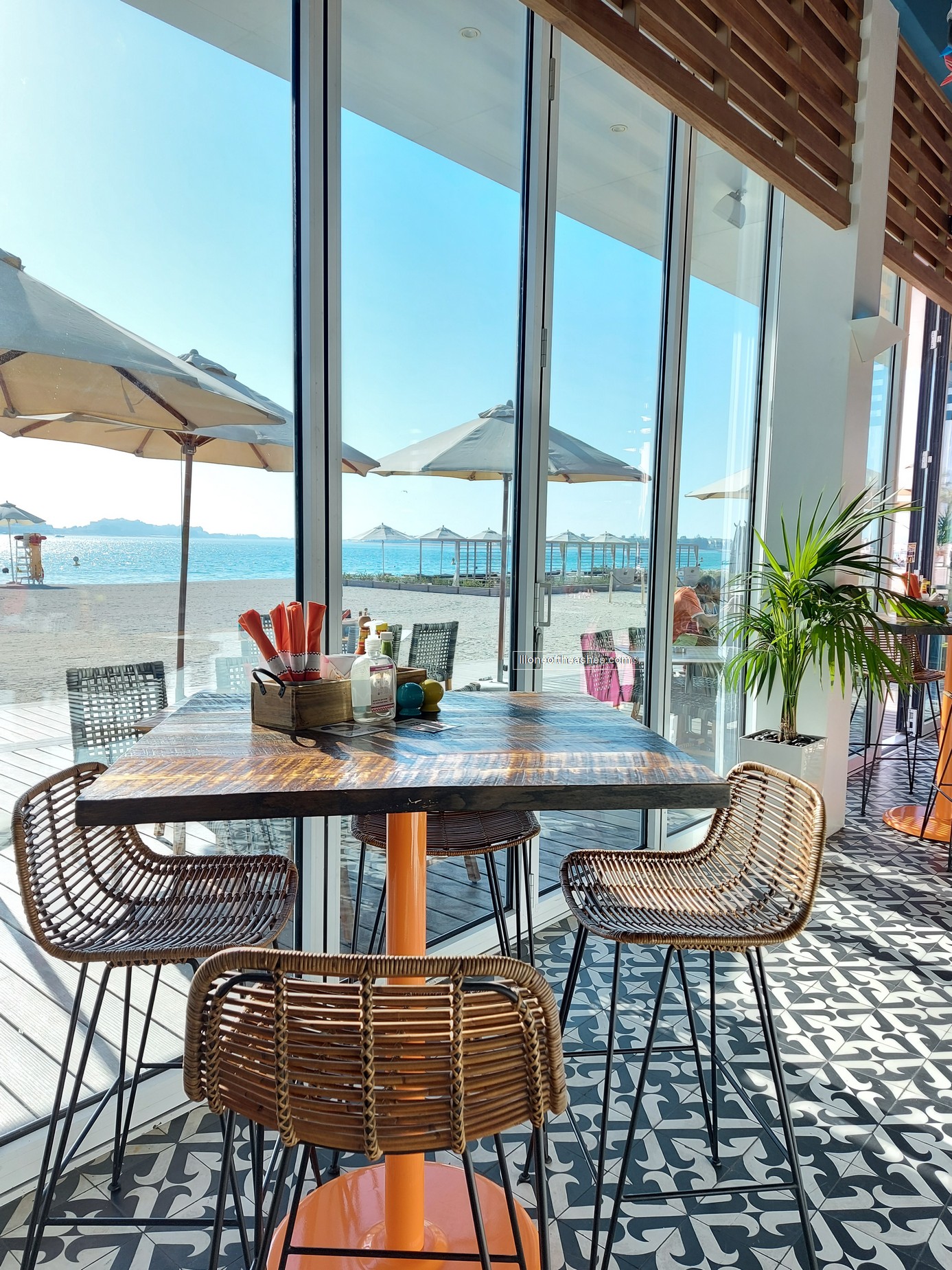 Sundowners @ Senor Pico, Palm West Beach Dubai - Dubai Family Leisure Guide