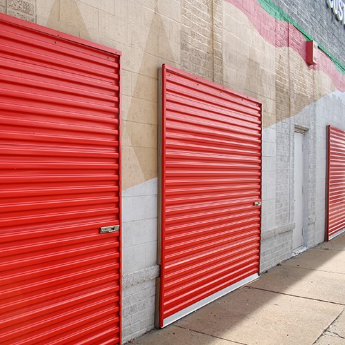 Dubai Storage Made Easy: Find the Perfect Fit | Lil One Of The Ashes